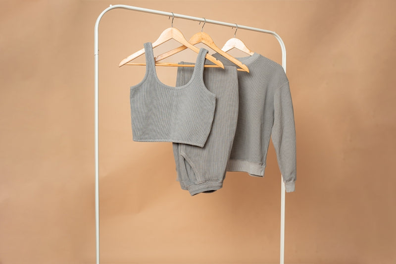 Stay Breezy Crop Top – Sencillo